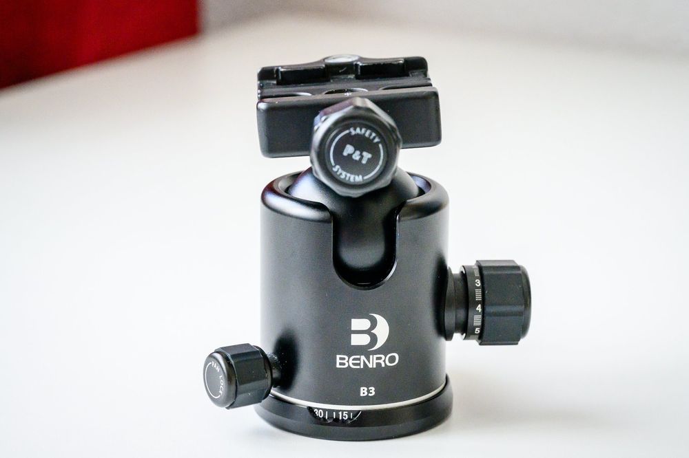 Neuwertig! Kugelkopf Stativkopf von Benro B3 kompakt (Gebraucht) in Oberglatt ZH für CHF 150 ...