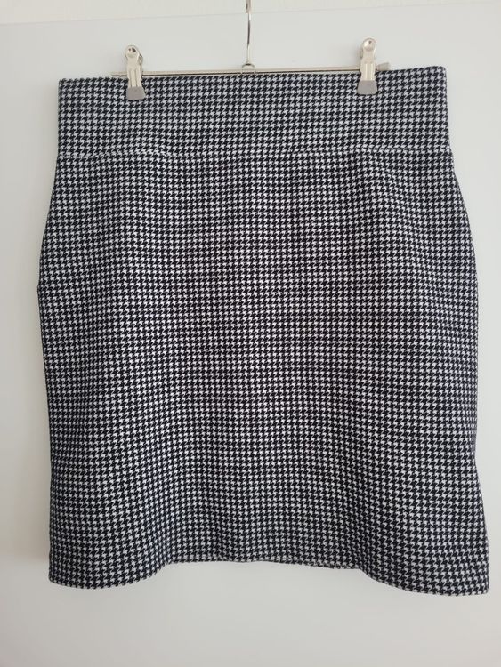 HUGO Bleistiftrock "NJUKA" schwarz weiss Grösse 42 (Gebraucht) in Basel ...