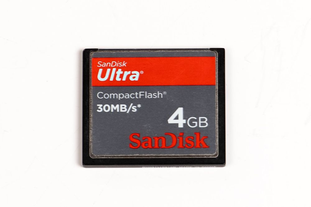 SanDisk CF-Speicherkarte 4GB 30MB/s (CompactFlash) (Gebraucht) in Bad Ragaz für CHF 5 – mit ...