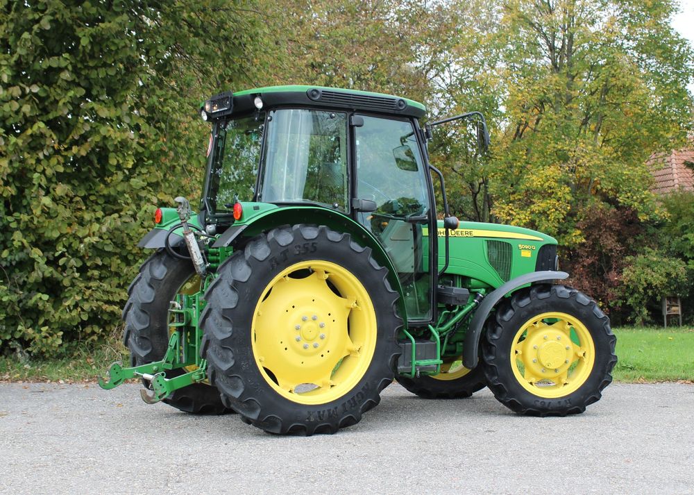 Allrad Traktor John Deere 5090 G, Jg. 2013, 1'520 h | Kaufen auf Ricardo