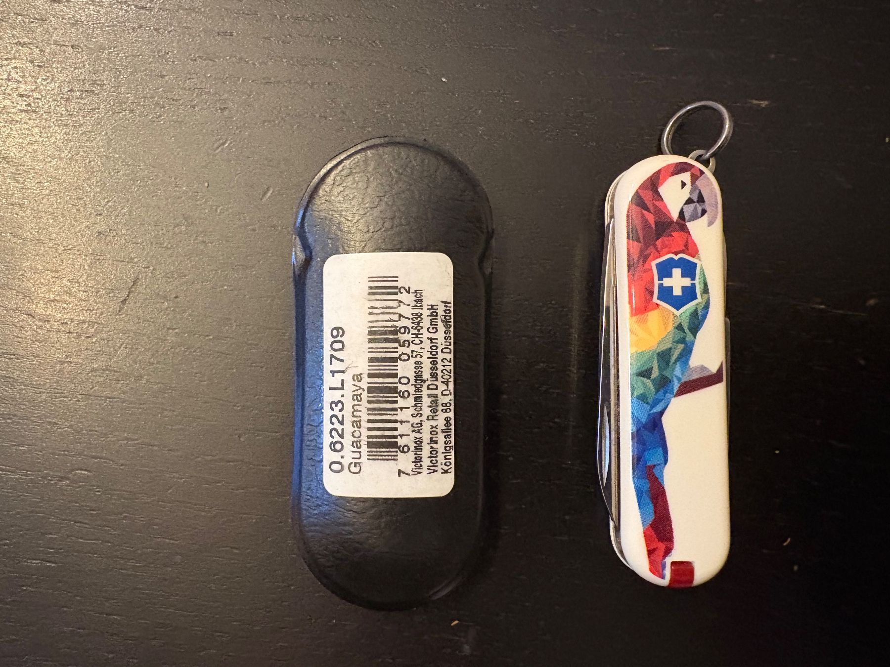 Victorinox classic SD Limited Edition 2017 "Guacamaya" (Nuovo e nell ...