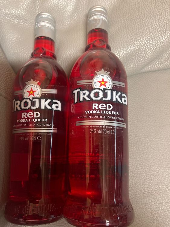 2 Flaschen Red Wodka Trojka a 70cl (Q) (Neu und originalverpackt) in ...