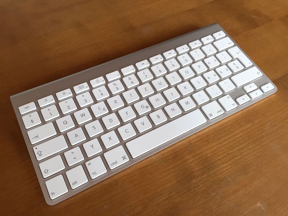 Apple Bluetooth Tastatur Keyboard | Kaufen auf Ricardo