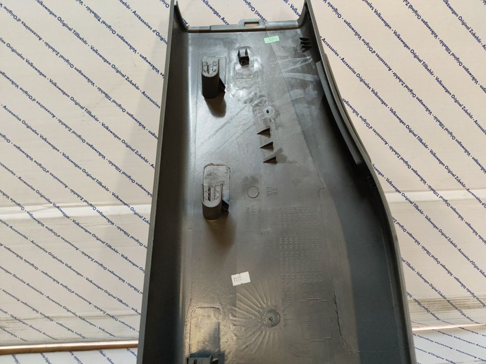VW T5 B-Säulen-Verkleidung unten rechte Seite 7H7 867 292 | Acheter sur ...