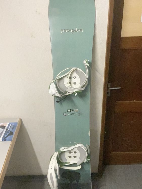 Pumpkin Snowboard, Hang Ten 177, Top Zustand für Piste! (Gebraucht) in ...