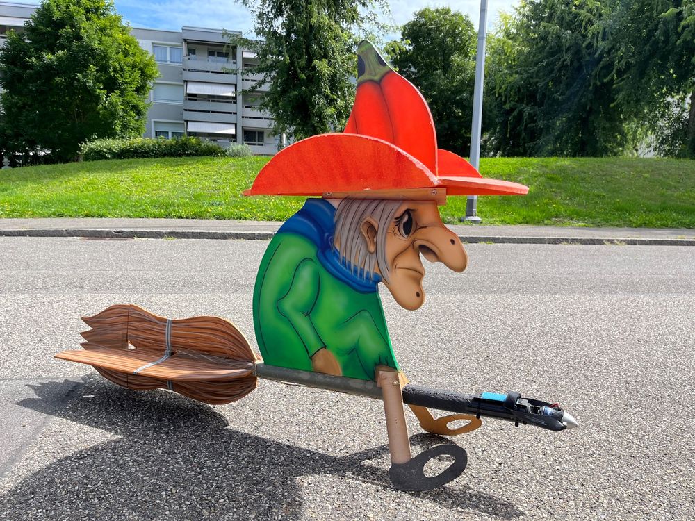 Kleine Hexe ganz gross (Gebraucht) in für CHF 105 – nur Abholung auf ...