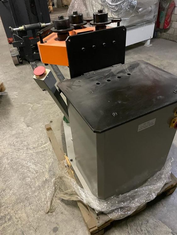 CORMAK Biegemaschine zum Biegen von Rohren und Profilen (Gebraucht) in ...