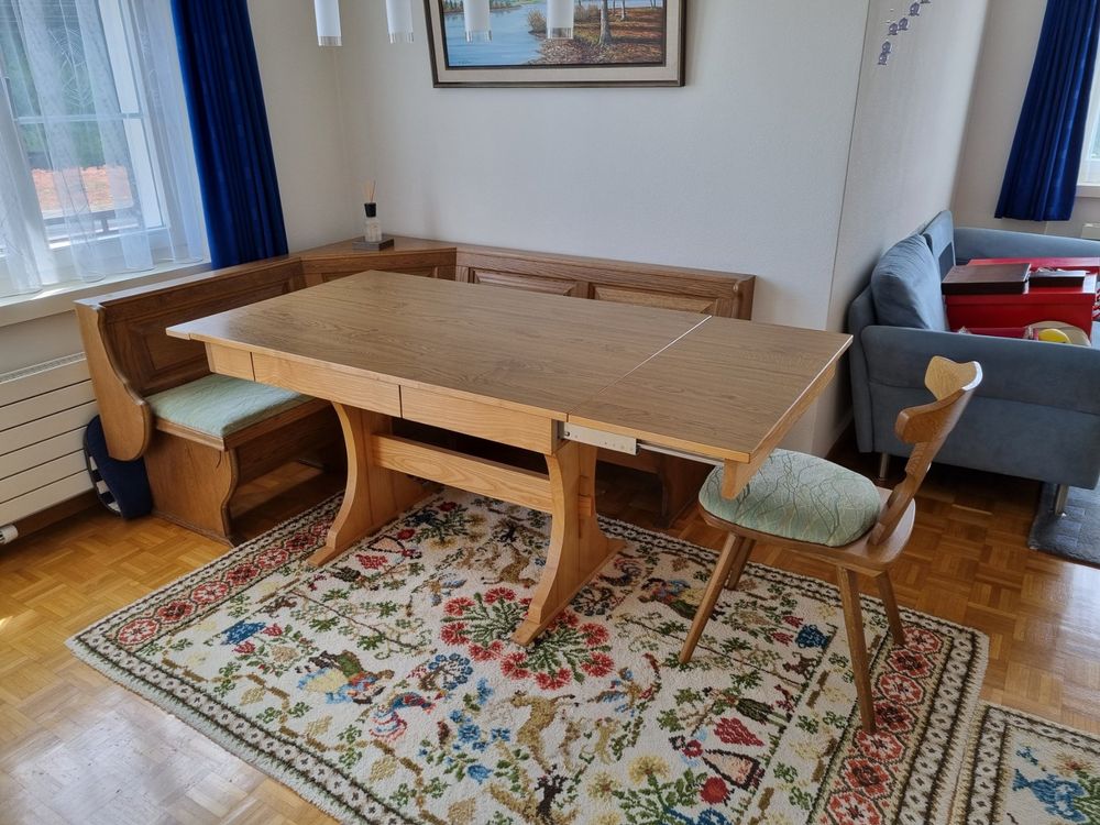 Tisch mit Eckbank (Gebraucht) in Uetikon am See für CHF 100 – nur ...