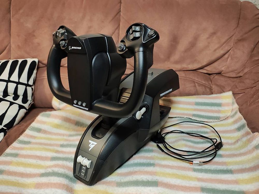 Thrustmaster TCA Yoke Boeing Edition (Gebraucht) in Oberbüren für CHF ...
