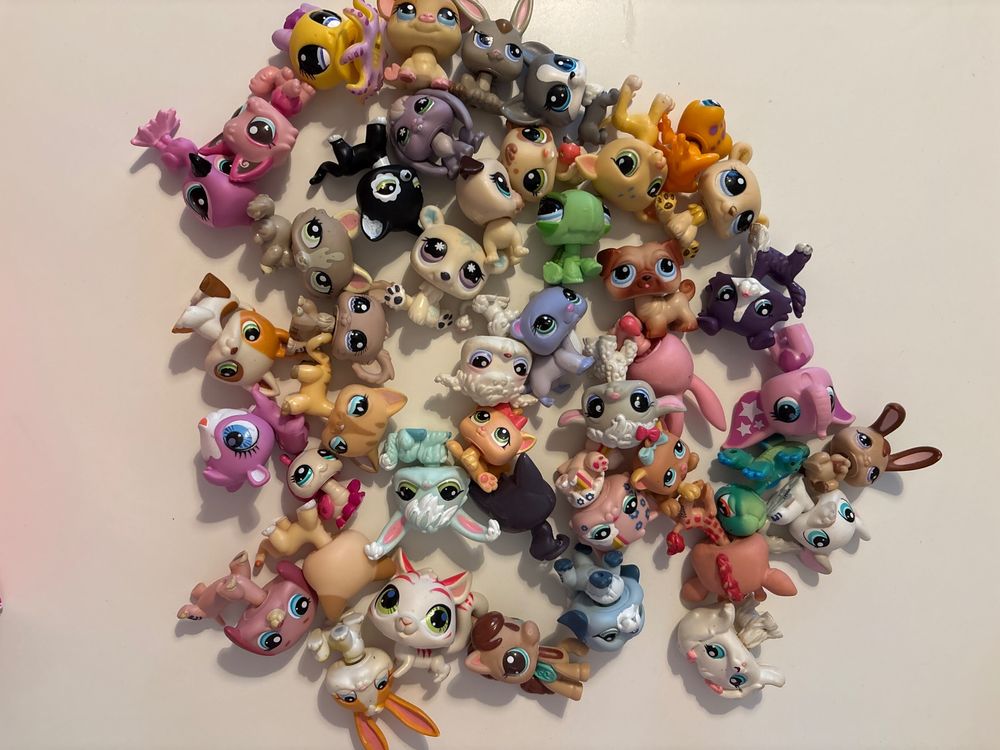 Littlest Pet Shop Sammlung 40+ LPS Tierli Figuren (Gebraucht) in ...
