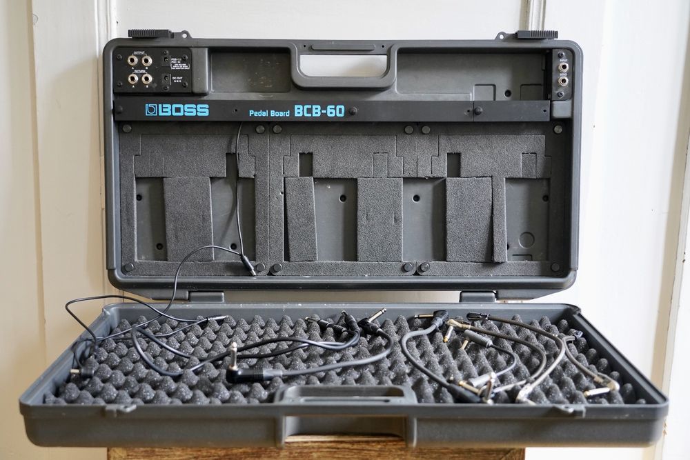 Boss Pedal Board BCB-60 (Gebraucht) in Biel/Bienne für CHF 43 – nur ...