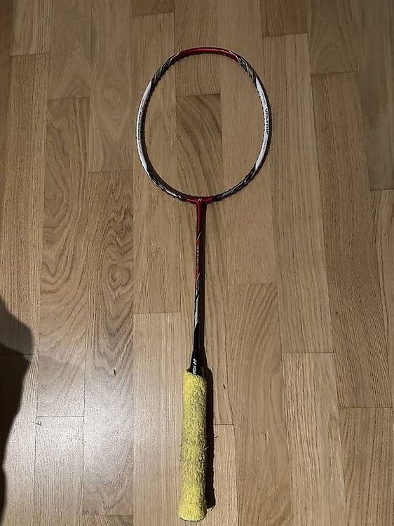 Badminton-Racket Voltric 7 von Yonex | Kaufen auf Ricardo
