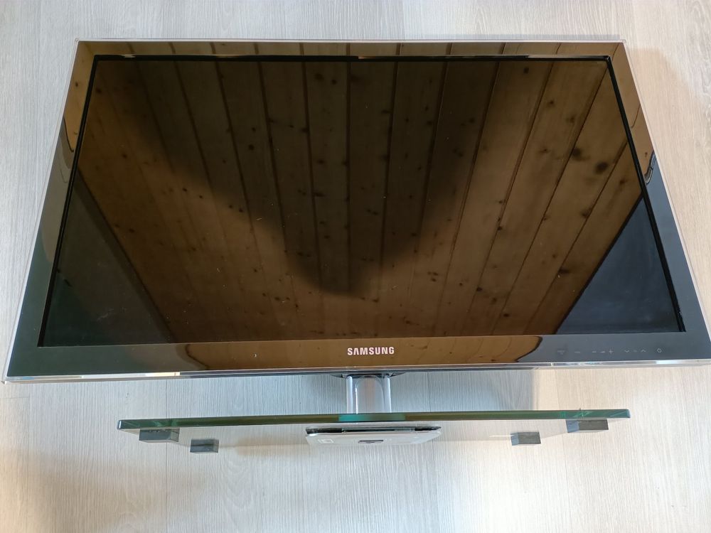 Samsung UE32D5000 TV | Kaufen auf Ricardo
