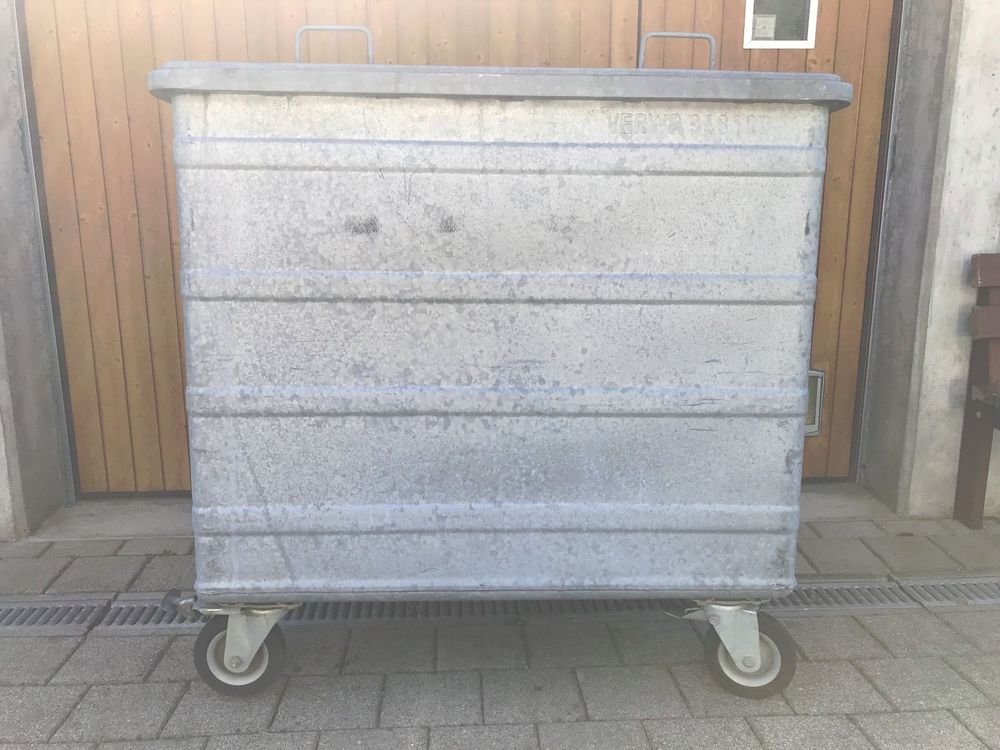 Kehricht-Container 800 Liter (Gebraucht) in Dickbuch für CHF 195 – nur Abholung auf Ricardo kaufen