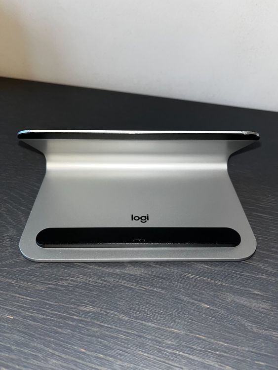 Logitech Base, 12 W, Fast Charge | Kaufen auf Ricardo