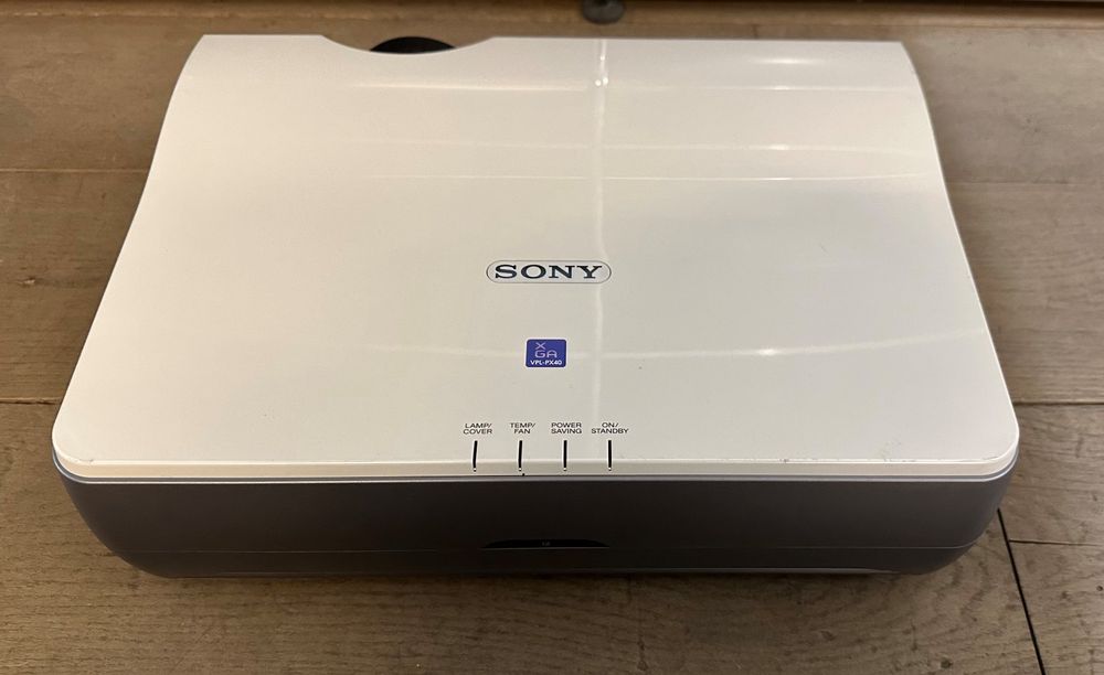 Sony Beamer VPL-PX40 | Kaufen auf Ricardo