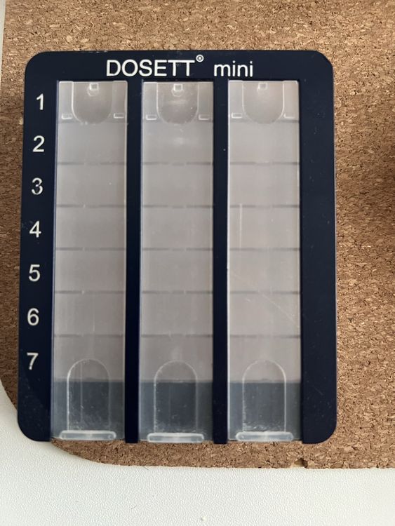 Dosett Mini - Medikamenten Dispenser für 7 Tage, Top Zustand (Neu ...