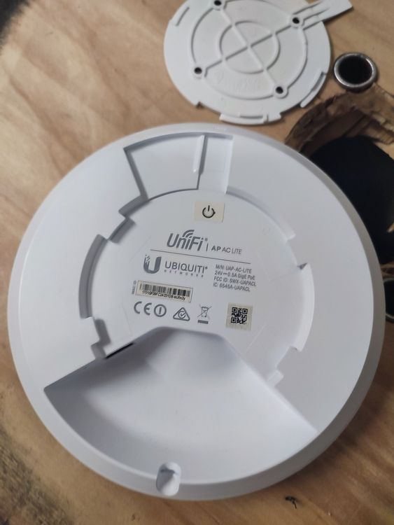 Ubiquitiy Unifi AP-AC-Lite 24V PoE (Gebraucht) in Trasadingen für CHF ...