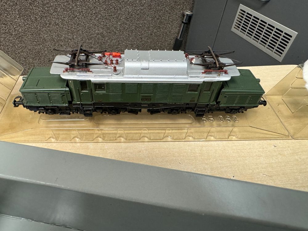 Märklin 3722 E-Lok E 94 H0 WS Digital mit OVP (Gebraucht) in Kehrsatz ...
