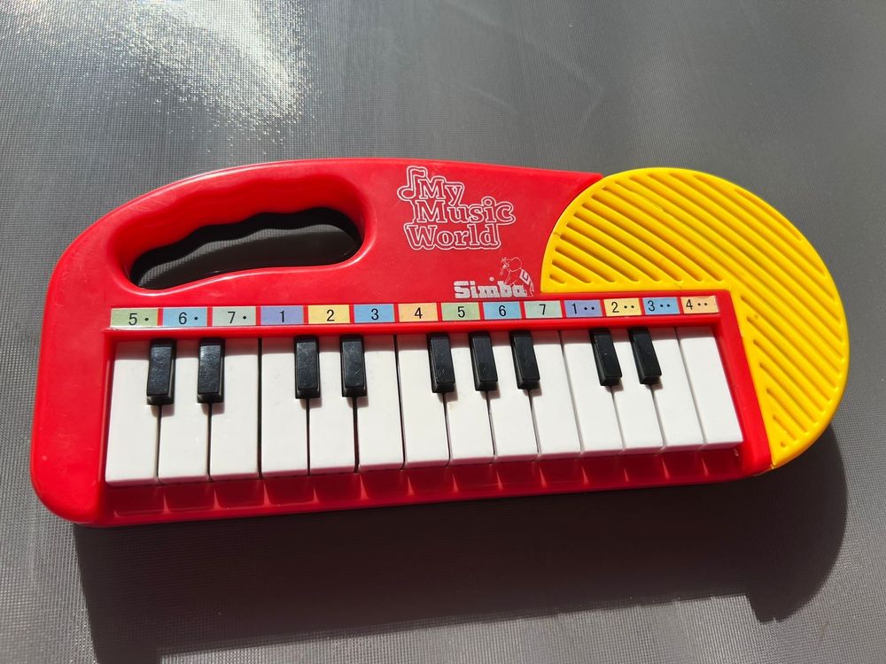 Simba Mini Keyboard (Gebraucht) in Egg b. Zürich für CHF 4 – mit ...