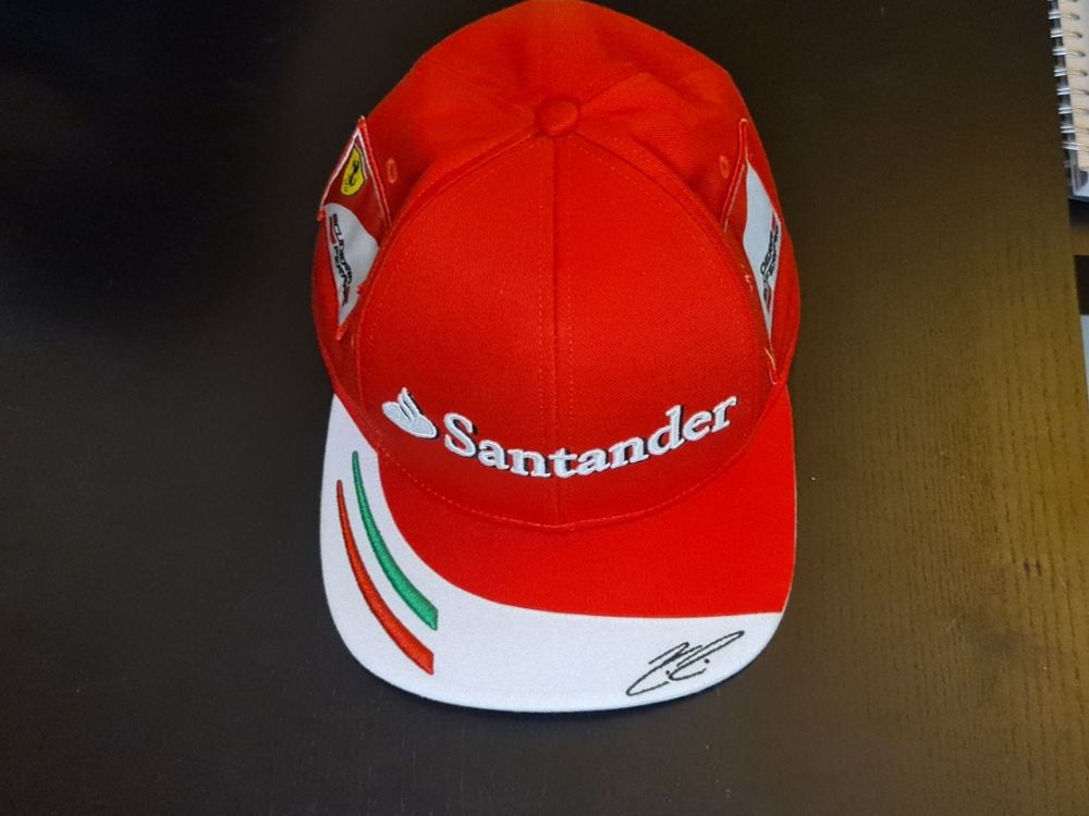 Ferrari F1 Kimi Räikkönen CAP Puma mit Unterschrieft (Neu (gemäss ...