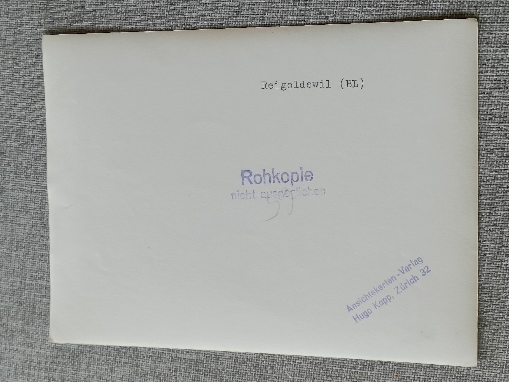 Luftaufnahme Reigoldswil BL von Hugo Kopp Zürich ca. 1950 (Gebraucht) in Brugg AG für CHF 45 ...