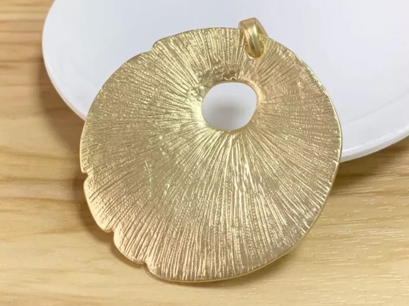 Amulett/ Anhänger Modern ( massiv) (Neu (gemäss Beschreibung)) in Gams ...