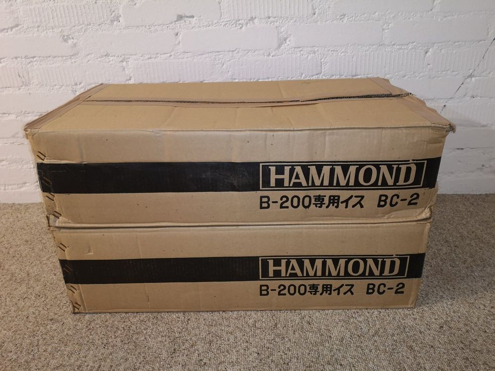 HAMMOND B200 ORGAN ORIGINAL STAND (Gebraucht) in Zürich für CHF 35 ...