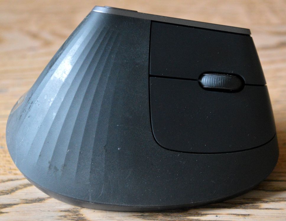LOGITECH Logi MX Vertical Maus / souris | Kaufen auf Ricardo