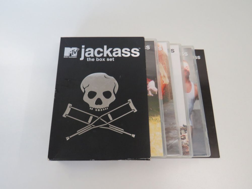 DVD jackass, the box set (Gebraucht) in Küttigen für CHF 10 – mit ...