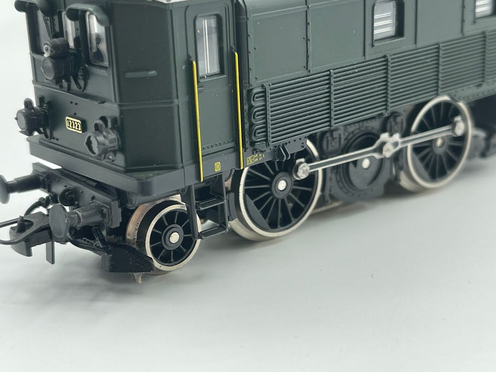 Roco H0 4191A E-Lok BR 12323 (Gebraucht) in Zürich für CHF 24 – mit ...