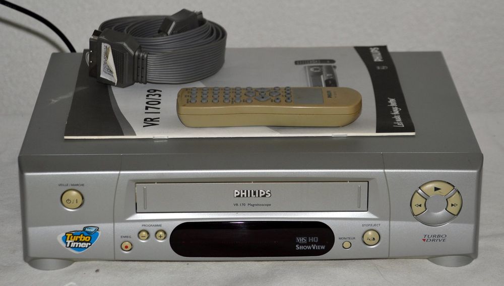 Videorecorder VHS Philips VR170 magnétoscope (Gebraucht) in Collonges für CHF 100 – mit ...