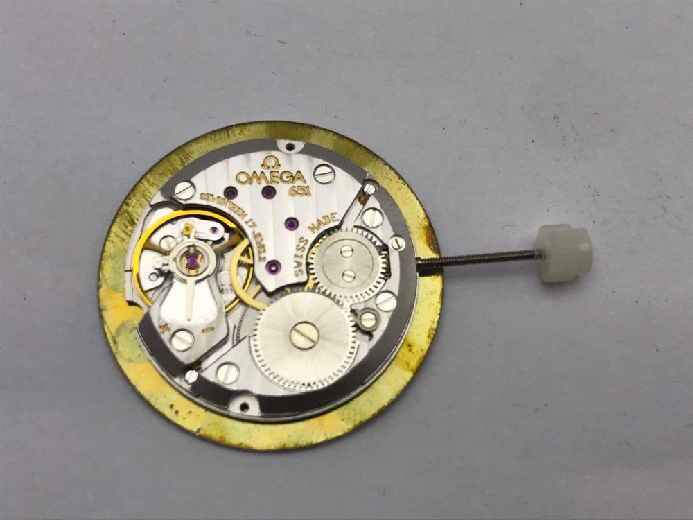 Omega Kal. 651 Uhrwerk Handaufzug mit Zifferblatt (Gebraucht) in ...