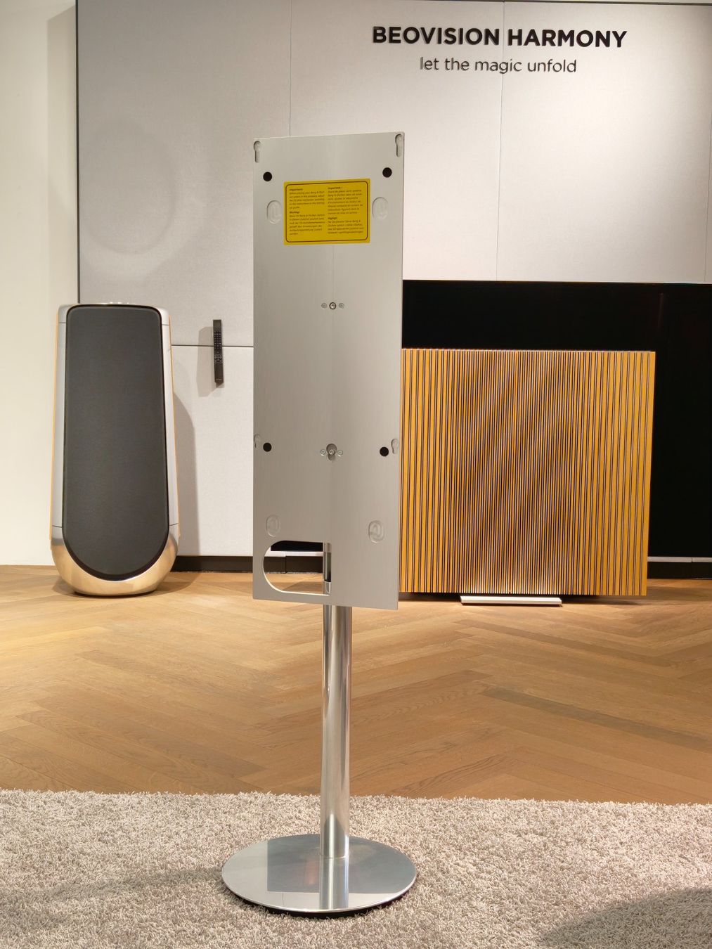 B&O Vertical Floor Stand für das B&O BeoSound 9000 (Gebraucht) in ...