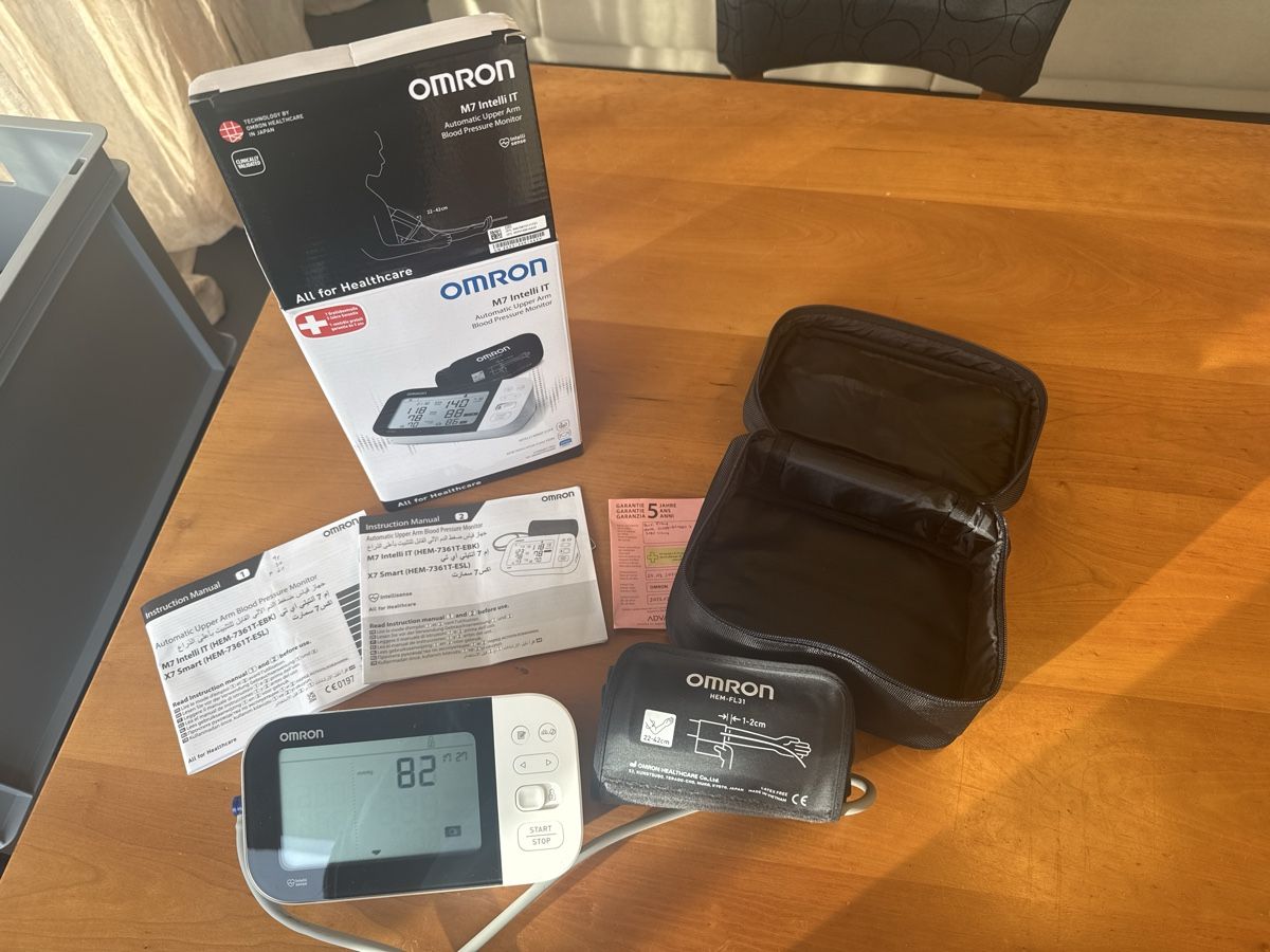 Omron M7 Intelli IT Blutdruckmessgerät - Top Zustand! (Neu (gemäss ...