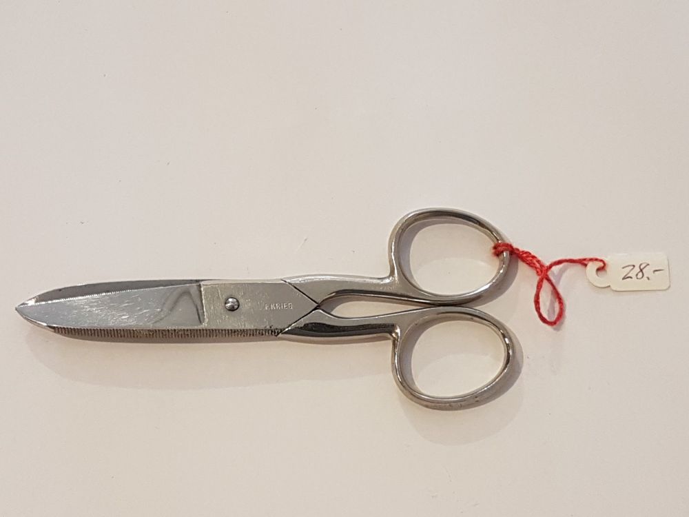 Spezielle Schere Solingen - Klingen oben gerippt (Gebraucht) in ...