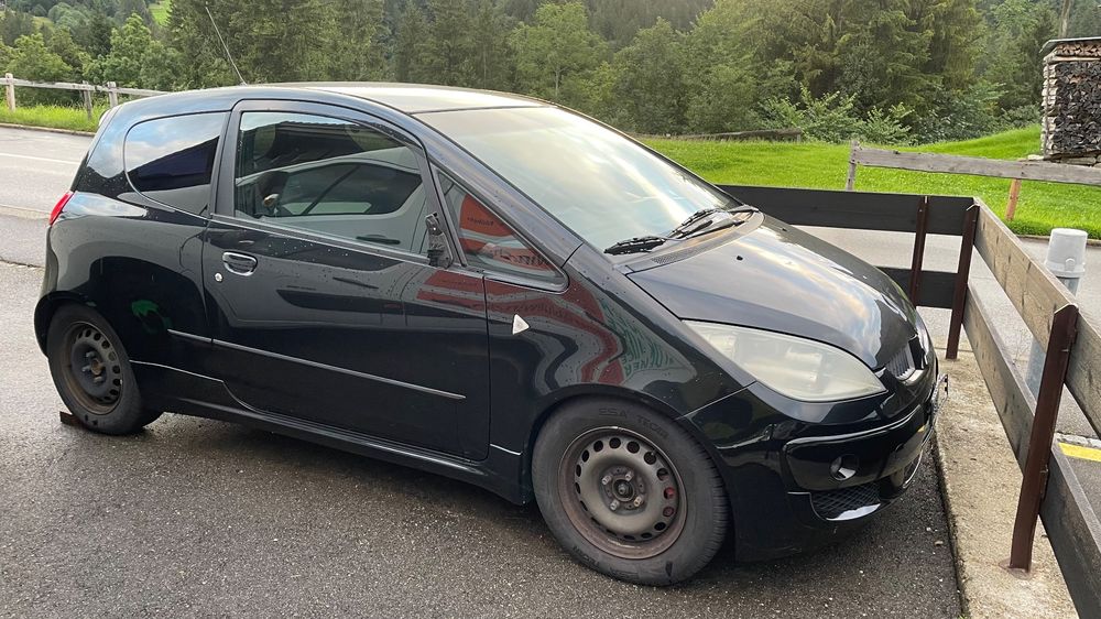 Mitsubishi Colt Czt 1.5 Turbo (Defekt) in Unteriberg für CHF 110 – nur ...