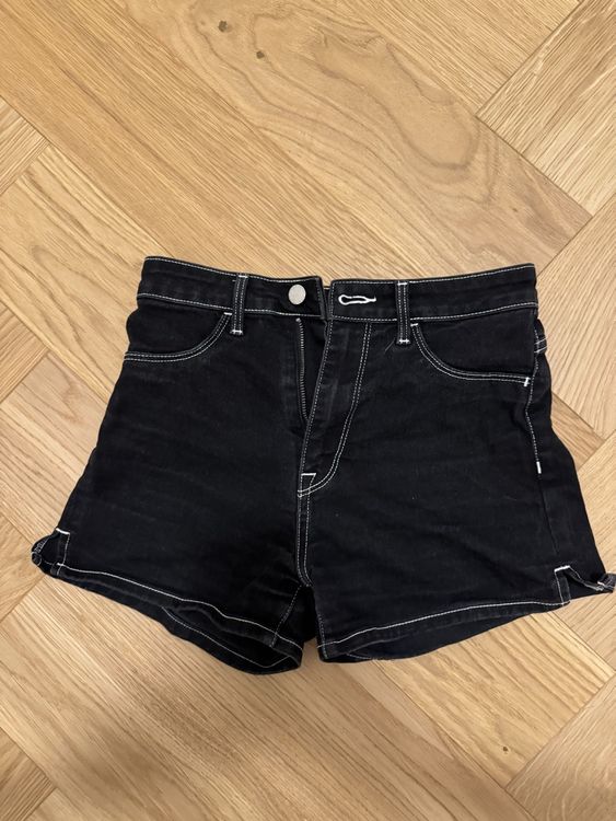 Black jeans shorts von H&M | Kaufen auf Ricardo