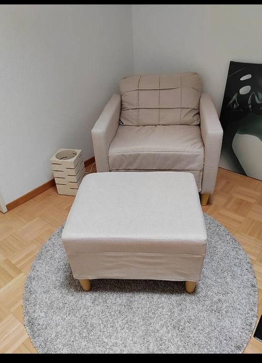 Gemütlicher Sessel mit Hocker, beige stoff. | Kaufen auf Ricardo