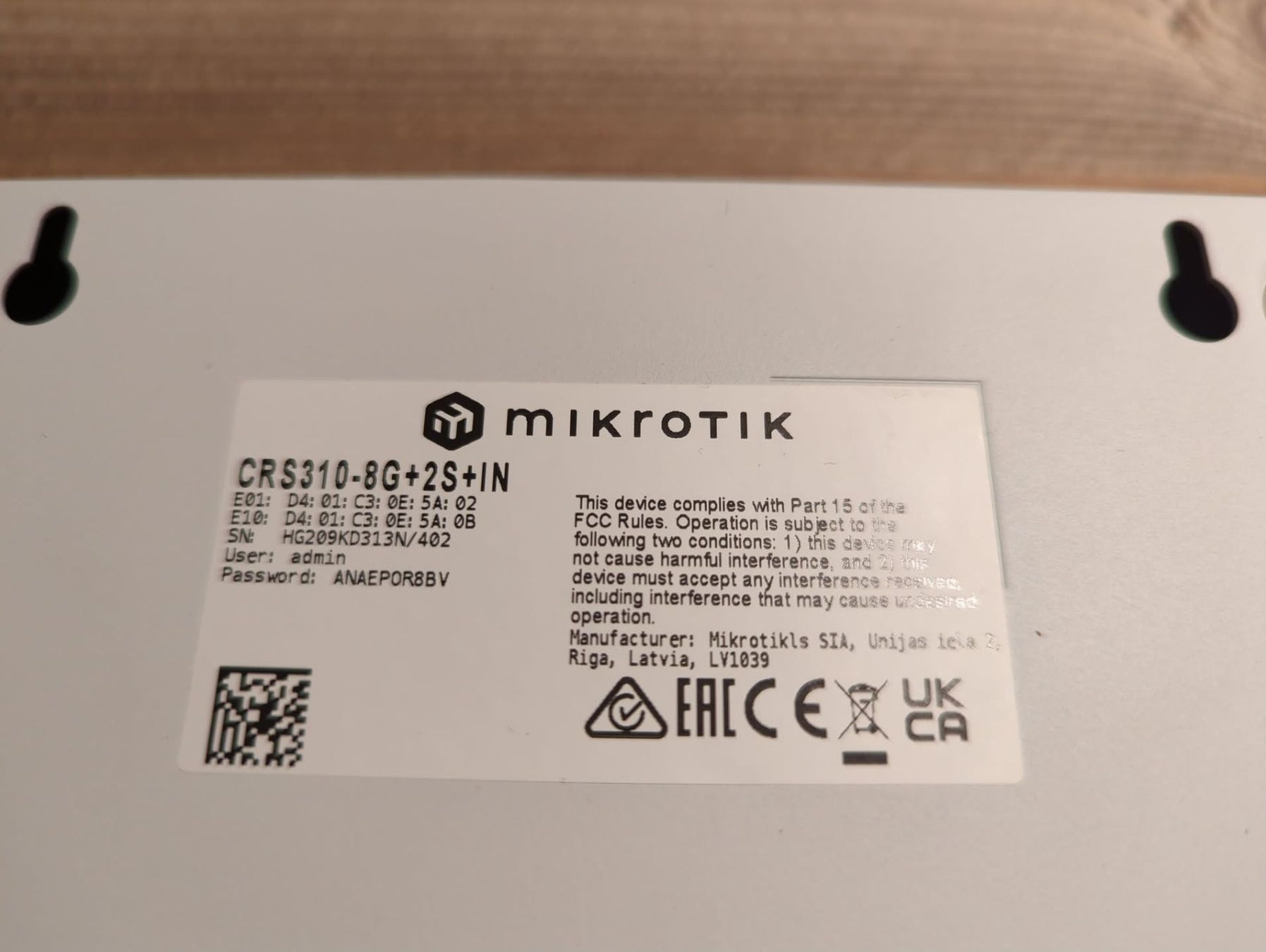 Mikrotik CRS310-8G+2S+IN (Router - Switch mit 2.5Gbit LAN) (Gebraucht ...