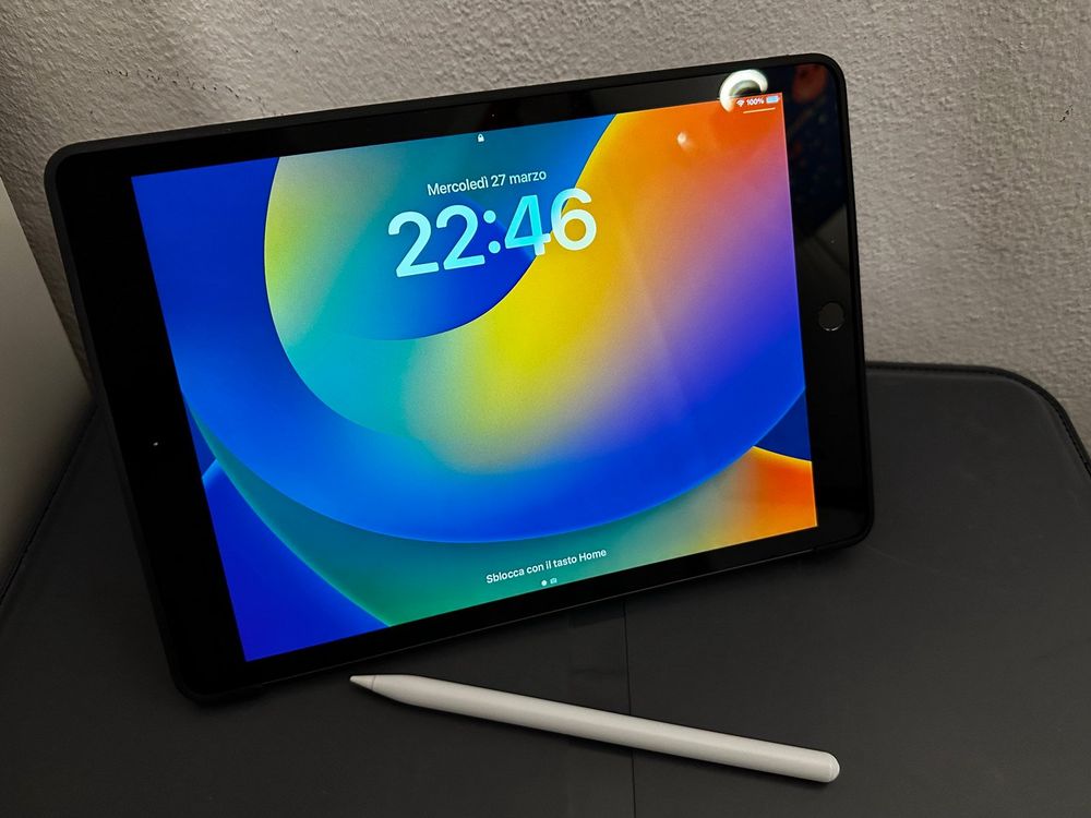 Apple iPad (7. Gen) WiFi 32GB "Spacegrau" mit Pencil | Kaufen auf Ricardo