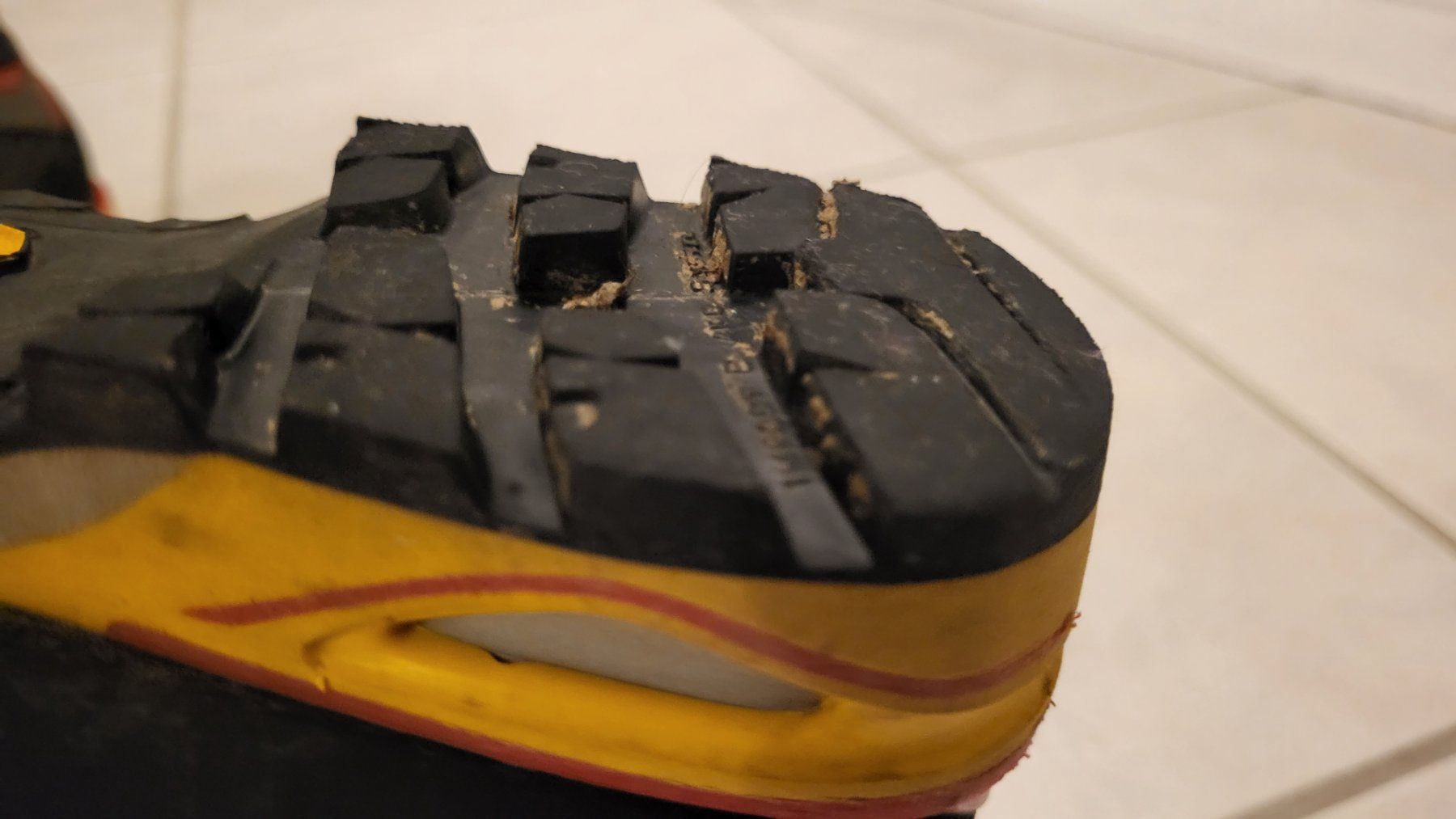 La Sportiva Trango Tower 40 (Gebraucht) in Toffen für CHF 100 – mit ...