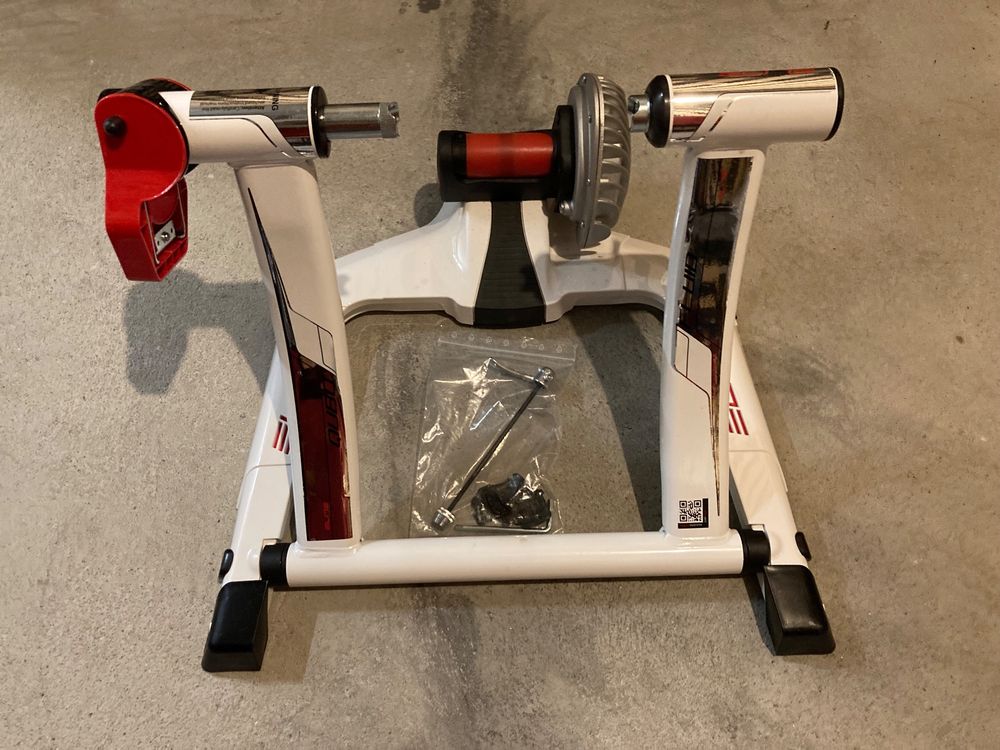 Elite Qubo Fluid Rollentrainer | Kaufen auf Ricardo