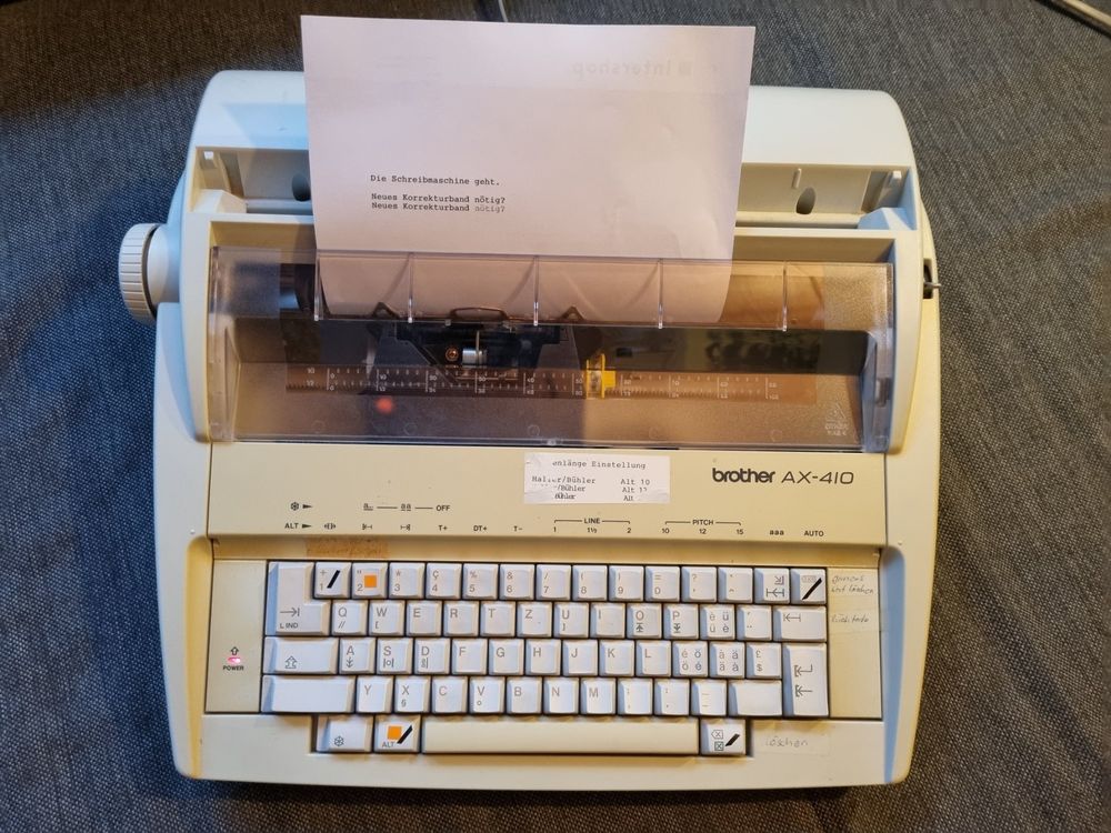 Schreibmaschine brother AX-410 inkl. neuen Bändern (Gebraucht) in ...