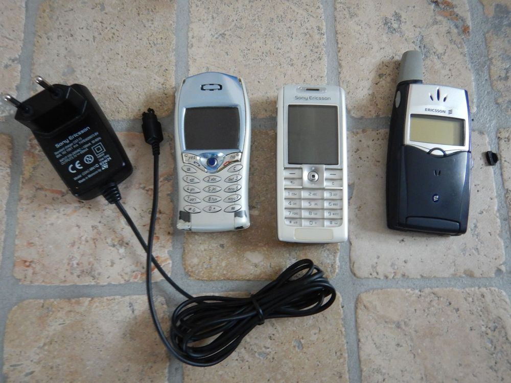 3 alte Sony Ericsson Handy | Kaufen auf Ricardo