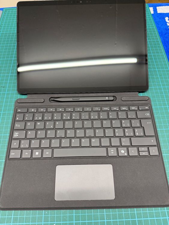 Microsoft Surface Pro 9, i7, 16GB RAM, 256GB SSD, Win11 Pro (Gebraucht ...