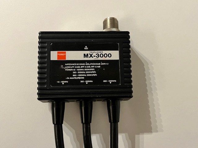 Diamond Triplexer MX-3000 (Gebraucht) in Adliswil für CHF 25 – mit ...