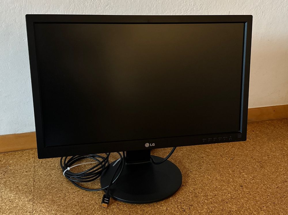 LG Monitor (Gebraucht) in Arni BE für CHF 35 – nur Abholung auf Ricardo ...
