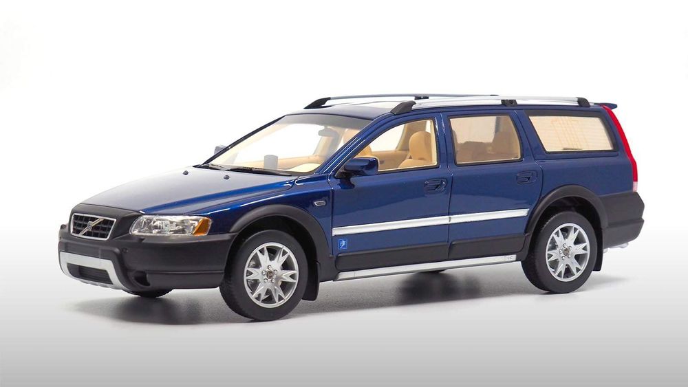 Volvo XC70 Ocean Race Blue 1/18 NEU ltd. | Kaufen auf Ricardo