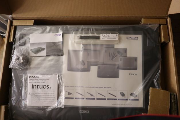 Wacom Digital A3 Zeichenbrett | Kaufen auf Ricardo